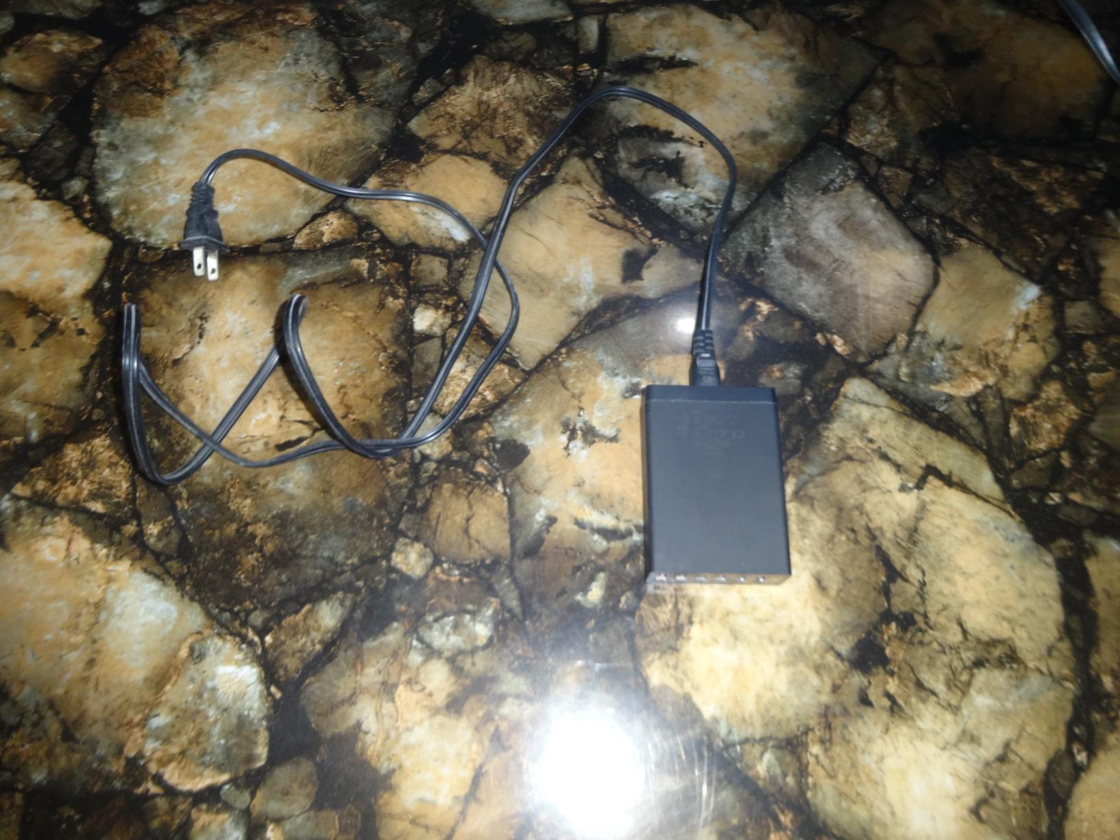 Anker PowerPort 6 (60W 6-Port USB Charging Hub) Multi-Port USB Charger ...