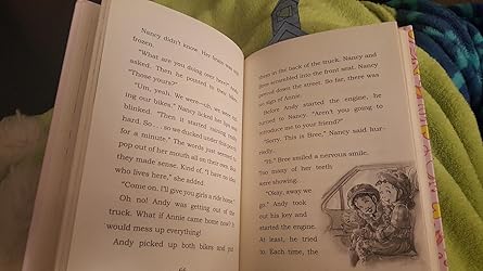 Amazon.com: Fancy Nancy: Nancy Clancy's Ultimate Chapter Book Quartet: Books 1 through 4: ...