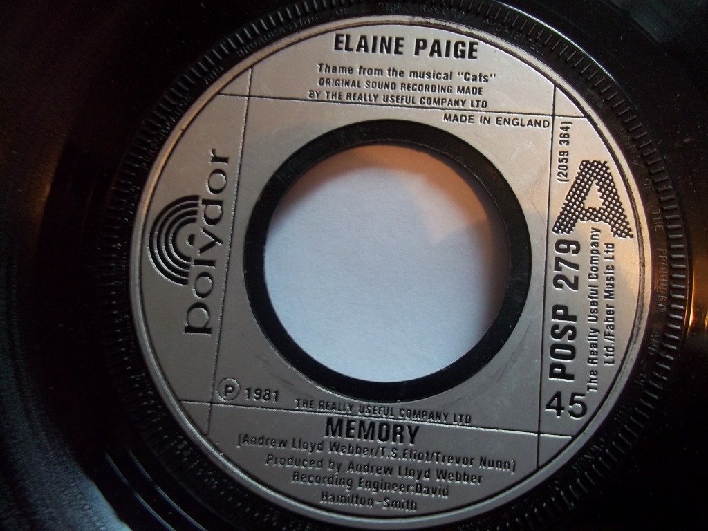 Elaine Paige - ELAINE PAIGE Memory 7" Vinyl - Amazon.com Music