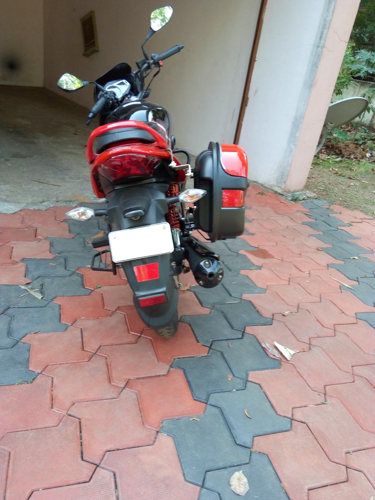 Studds - STD_Acc_14 Cruiser Box Sports Red with Main Frame with ...