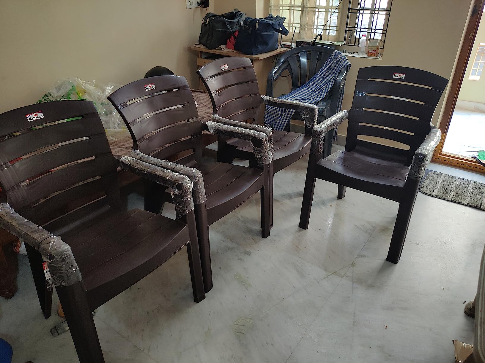 MAHARAJA SINGHAM-101 Plastic Chairs for Home, Café, Garden & Restaurant ...