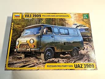 Amazon.co.jp: ZVEZDA 1/35 Russian Army UAZ 3909 Military Van Plastic Model : Toys & Games