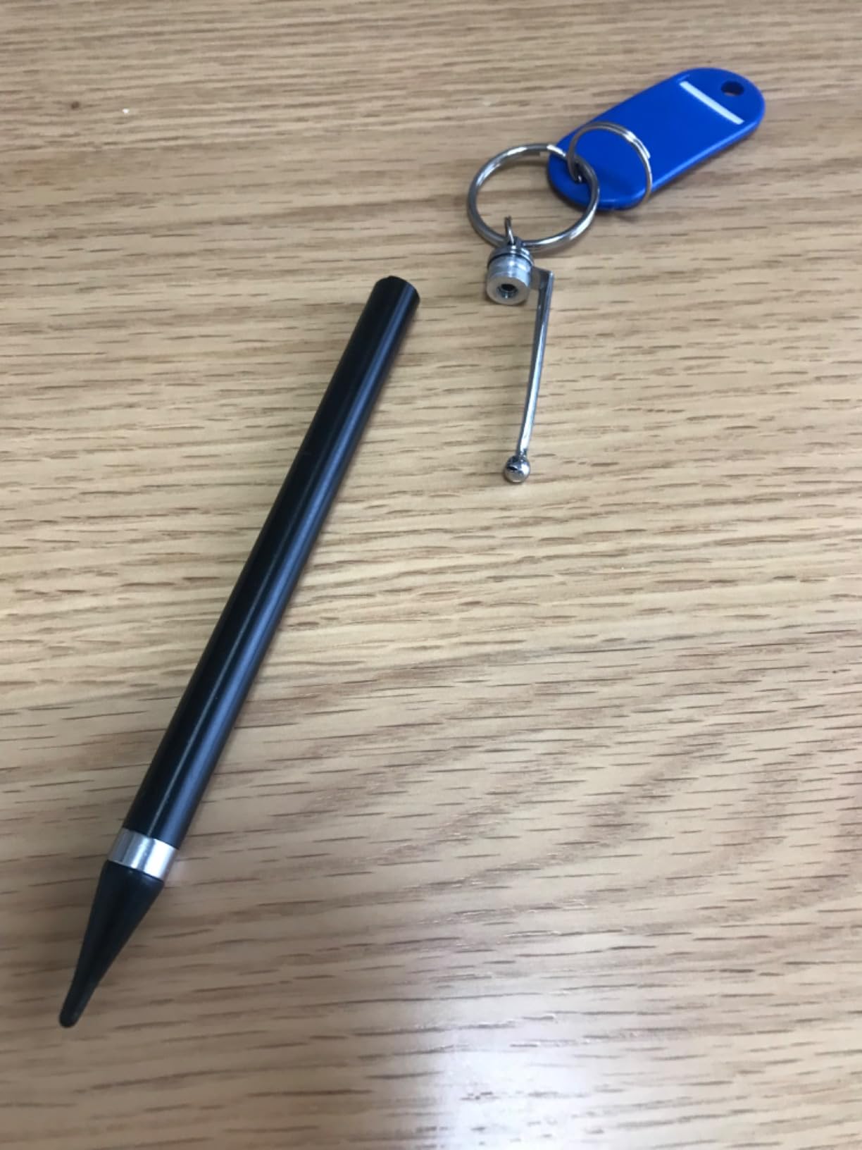 Amazon | エレコム タッチペン ロングタイプ 極細 対応機種専用モデル ブラック P-TPLFBK | エレコム(ELECOM) | タッチペン・スタイラス