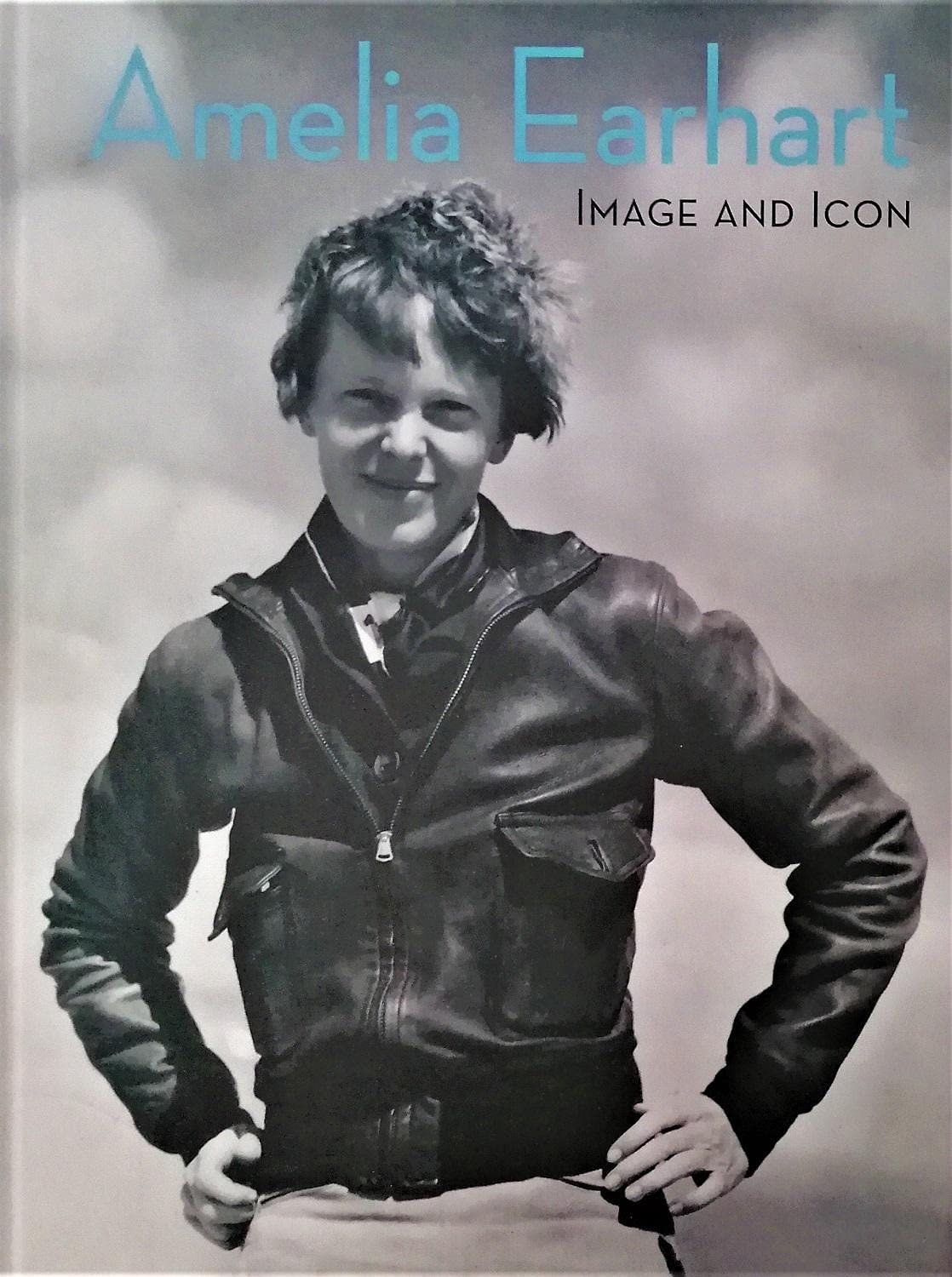 Amelia Earhart: Image and Icon: Butler, Sue, Lubben, Kristen, Lubben ...