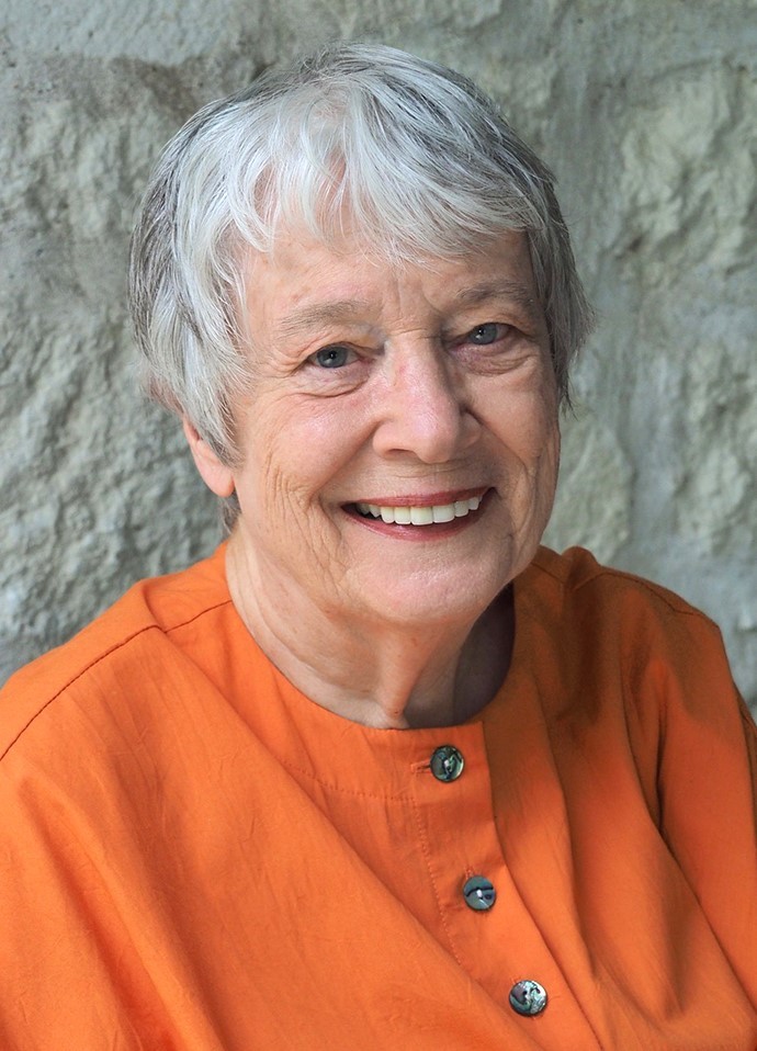 Amazon.com: Carolyn Osborn: books, biography, latest update