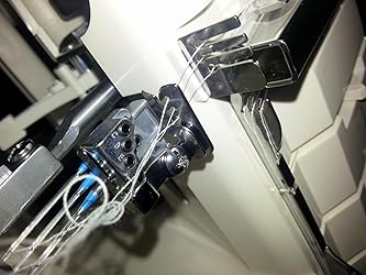 Singer 14T968DC Professional 5 Thread Serger Overlock, White : Amazon ...