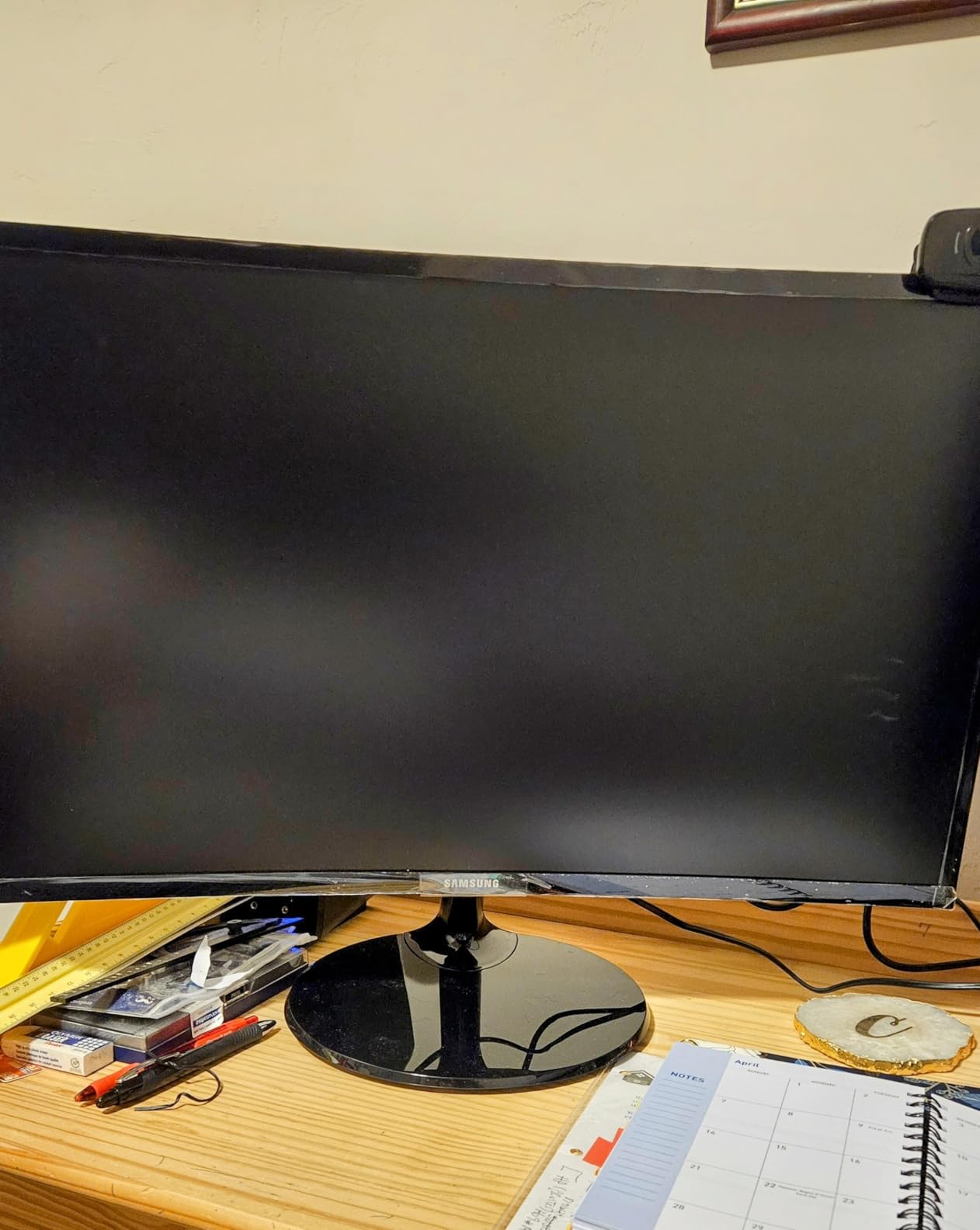 Amazon.com: SAMSUNG 27 Inch Curved Computer Monitor, LC27F390FHNXZA LED ...