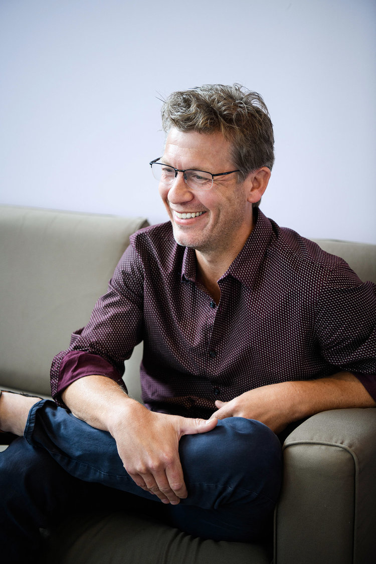 Amazon.com: Dwight Tolliver: books, biography, latest update