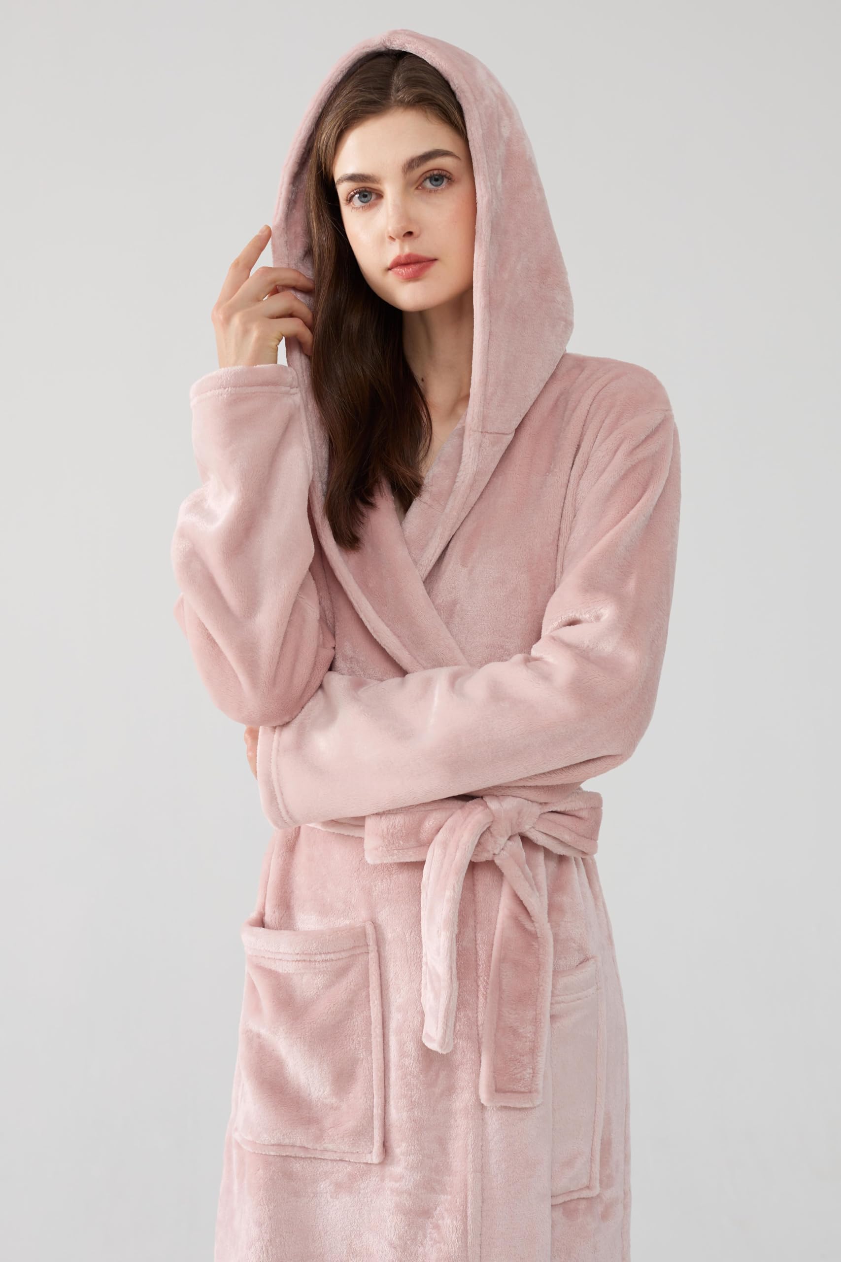 Snapklik.com : Amorbella Womens Long Hooded Robe Warm Fuzzy Thick ...