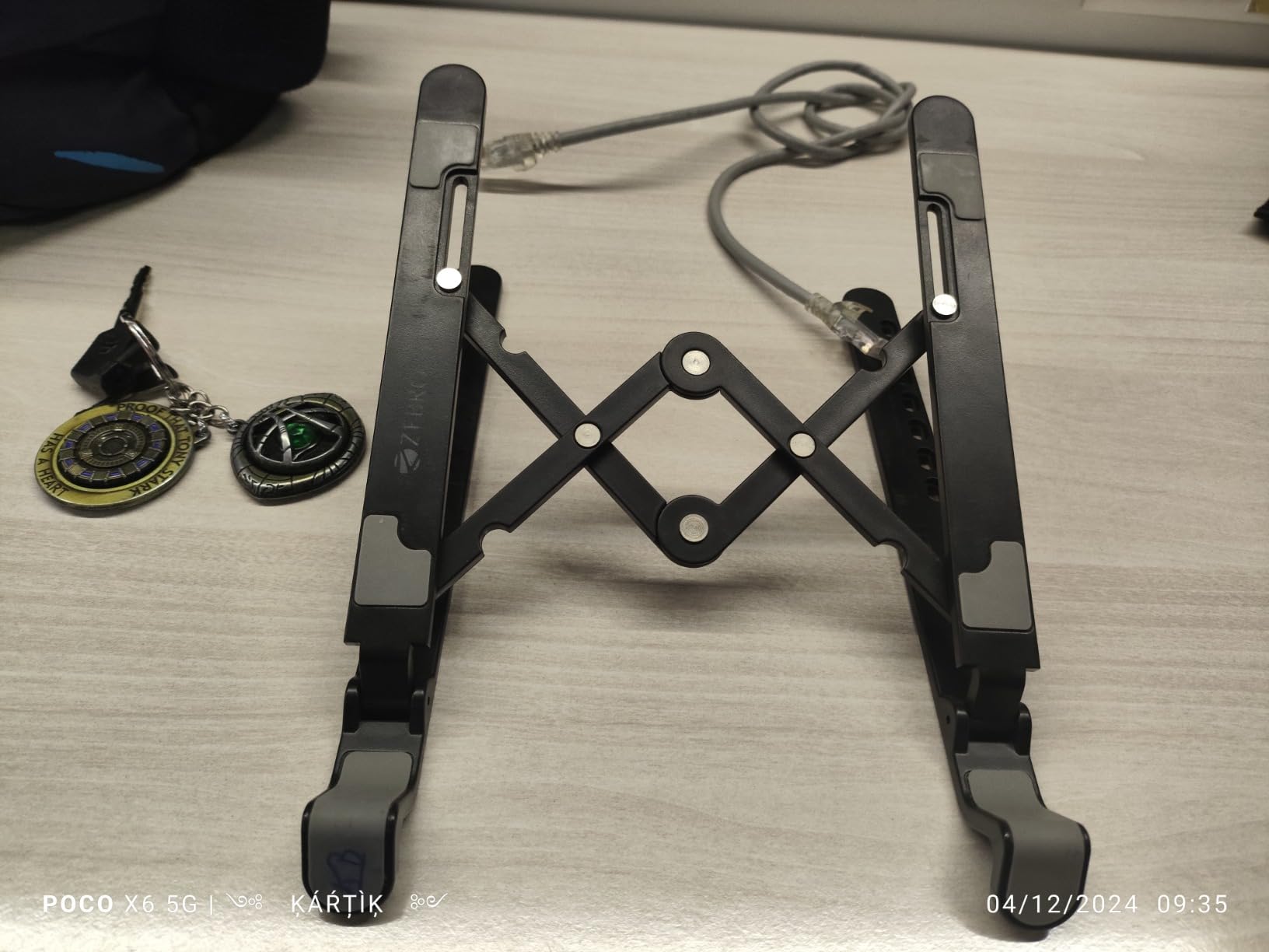 Zebronics-NS1500 Laptop Stand Featuring Foldable Design, Anti-Slip ...