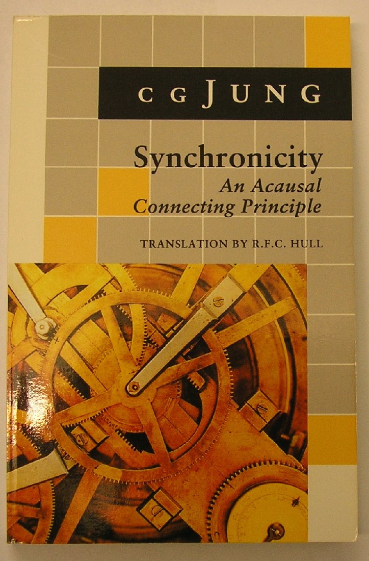 Amazon.com: Synchronicity: An Acausal Connecting Principle ...