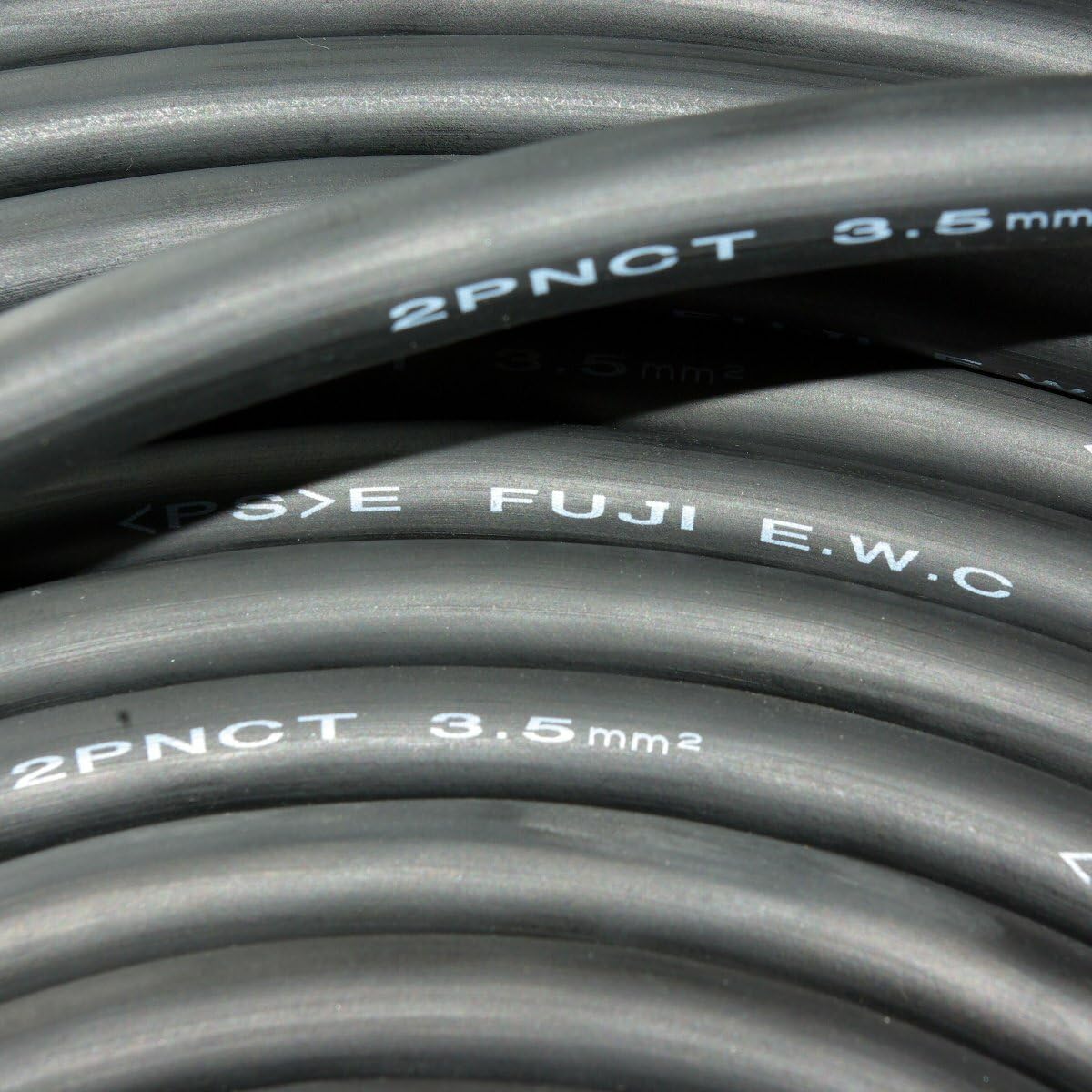 Amazon.co.jp: 富士電線工業 ゴムキャプタイヤケーブル 2PNCT3.5sq×3C【1m単位の切断販売】 : 産業・研究開発用品