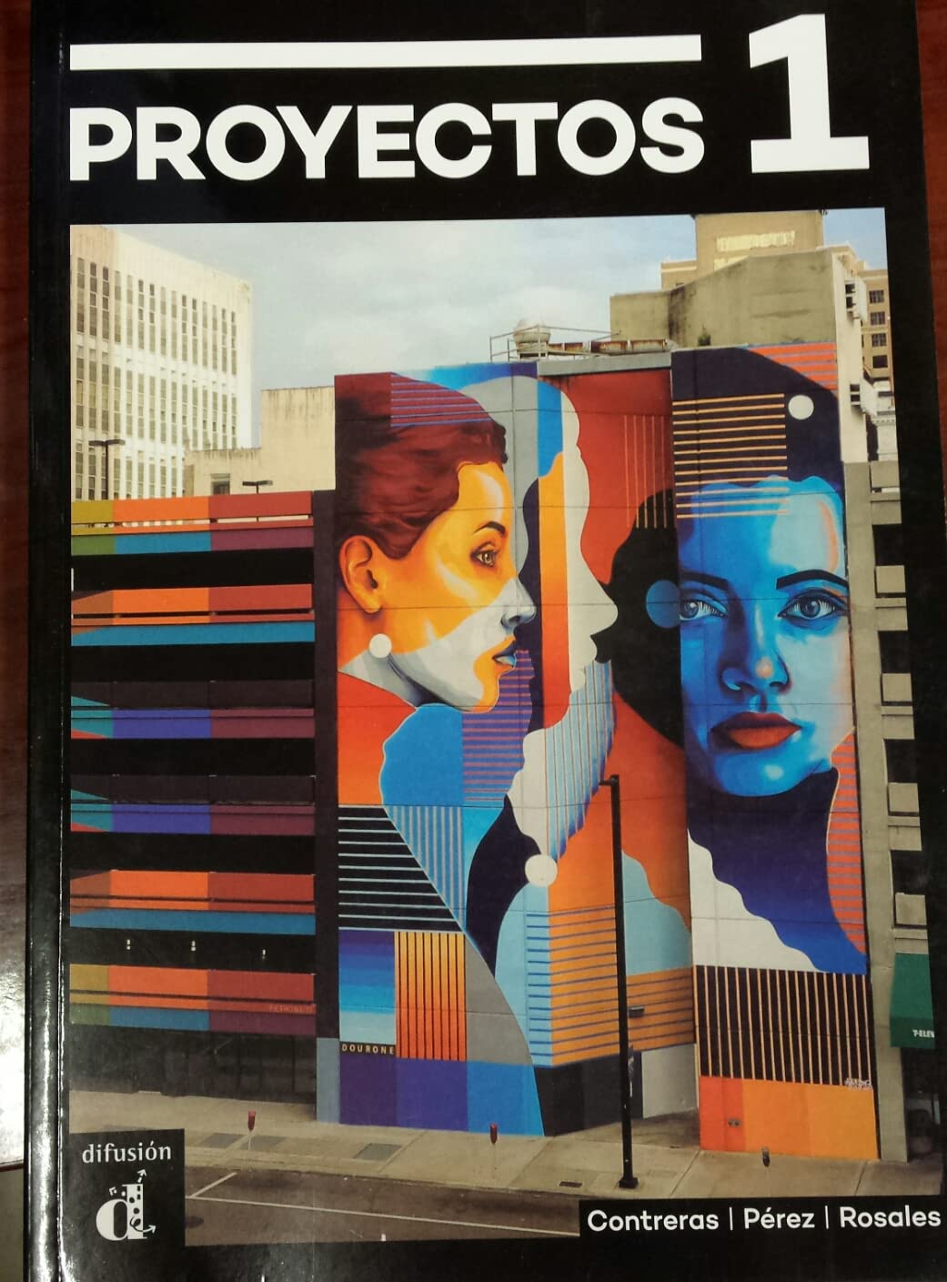 Proyectos 1: Student Textbook: 9788418032578: Books - Amazon.ca