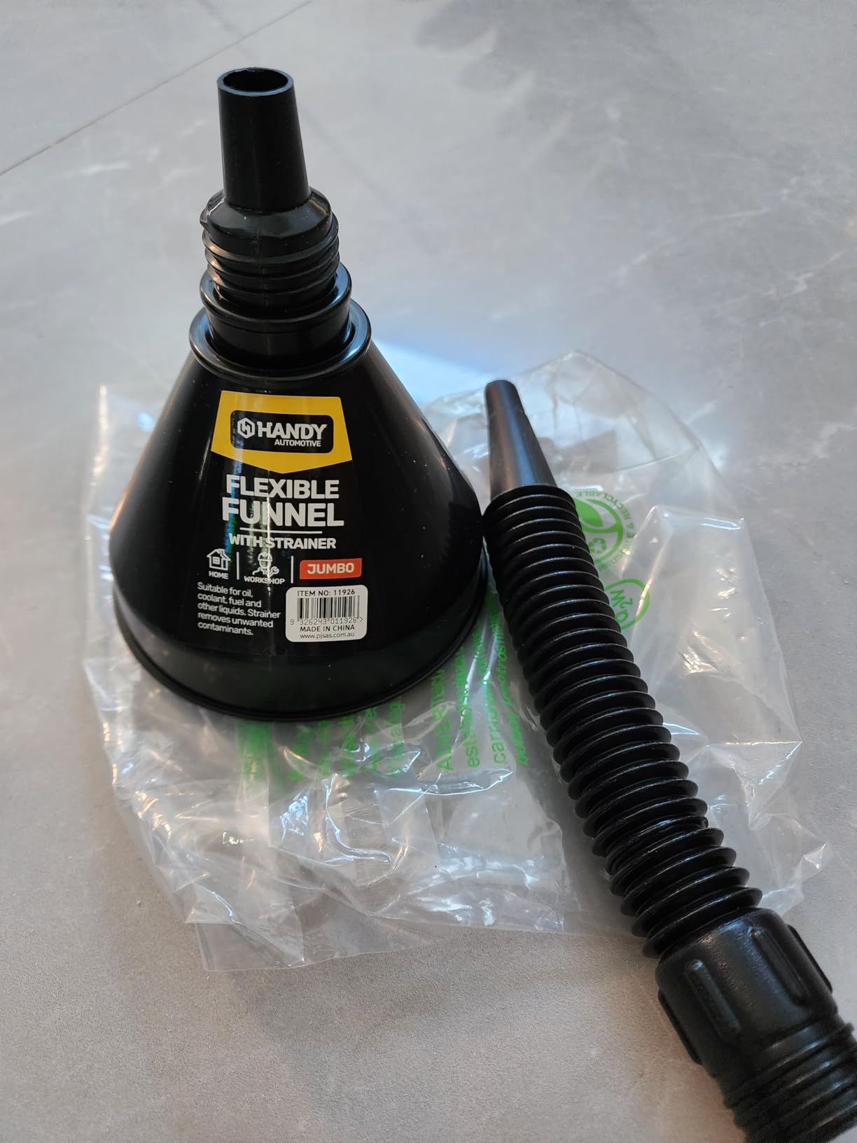 Handy Automotive Jumbo Flexible Oil Funnel, Black : Amazon.com.au ...
