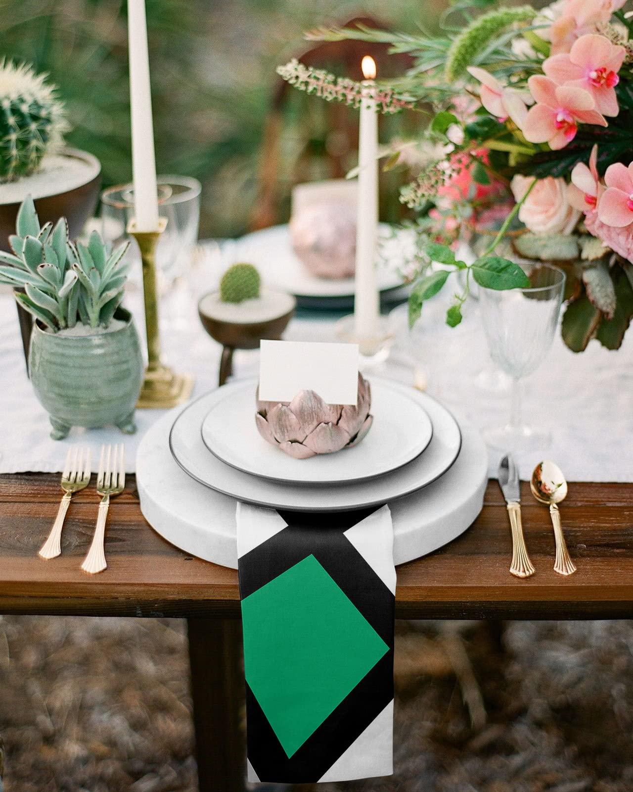 Emerald Green And Black Table Settings Beautiful Inspiration For