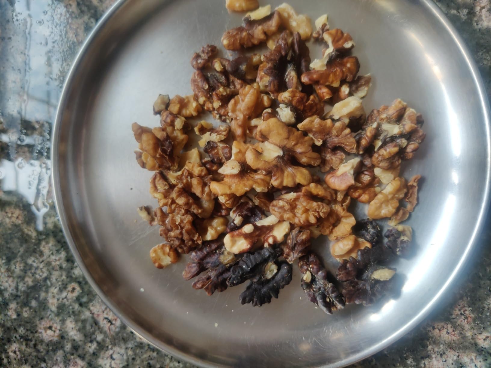 Berries And Nuts Premium Jumbo Snow White Walnut Kernel Without Shell ...
