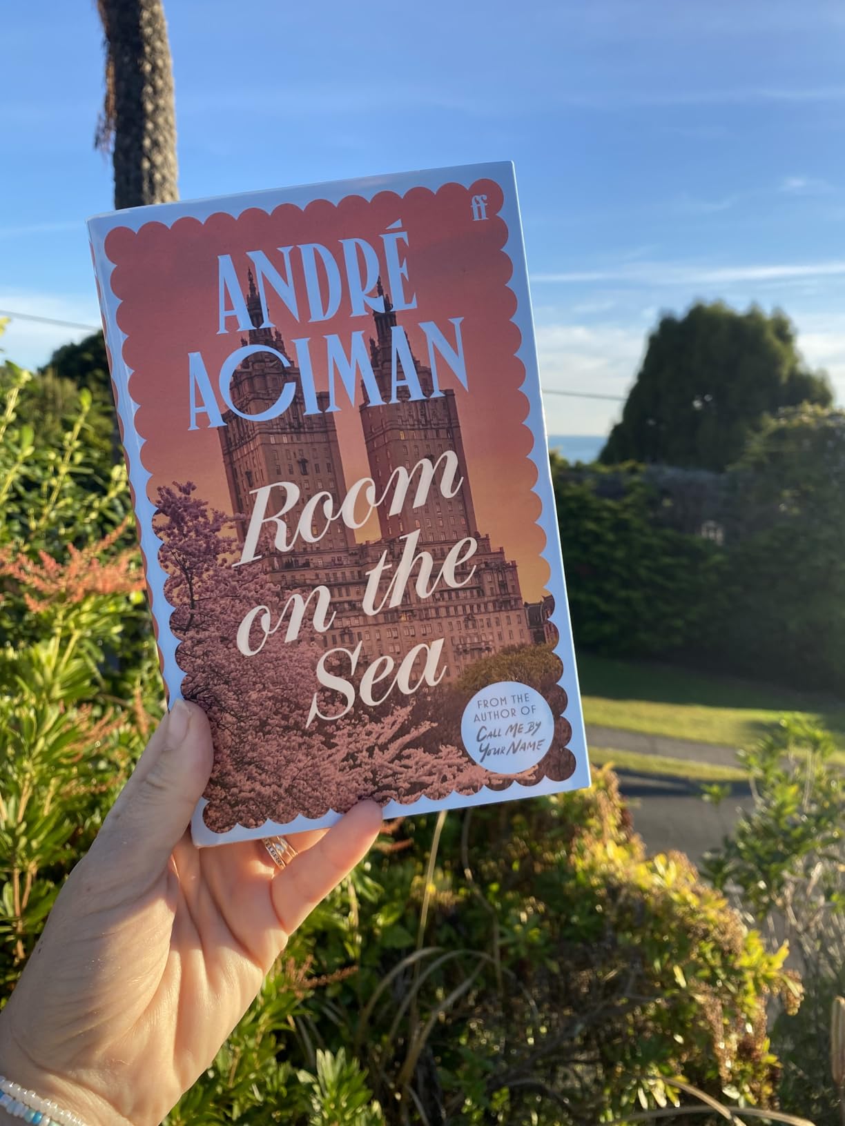 Room on the Sea: 'Master of the Modern Love Story.' Sunday Times eBook ...