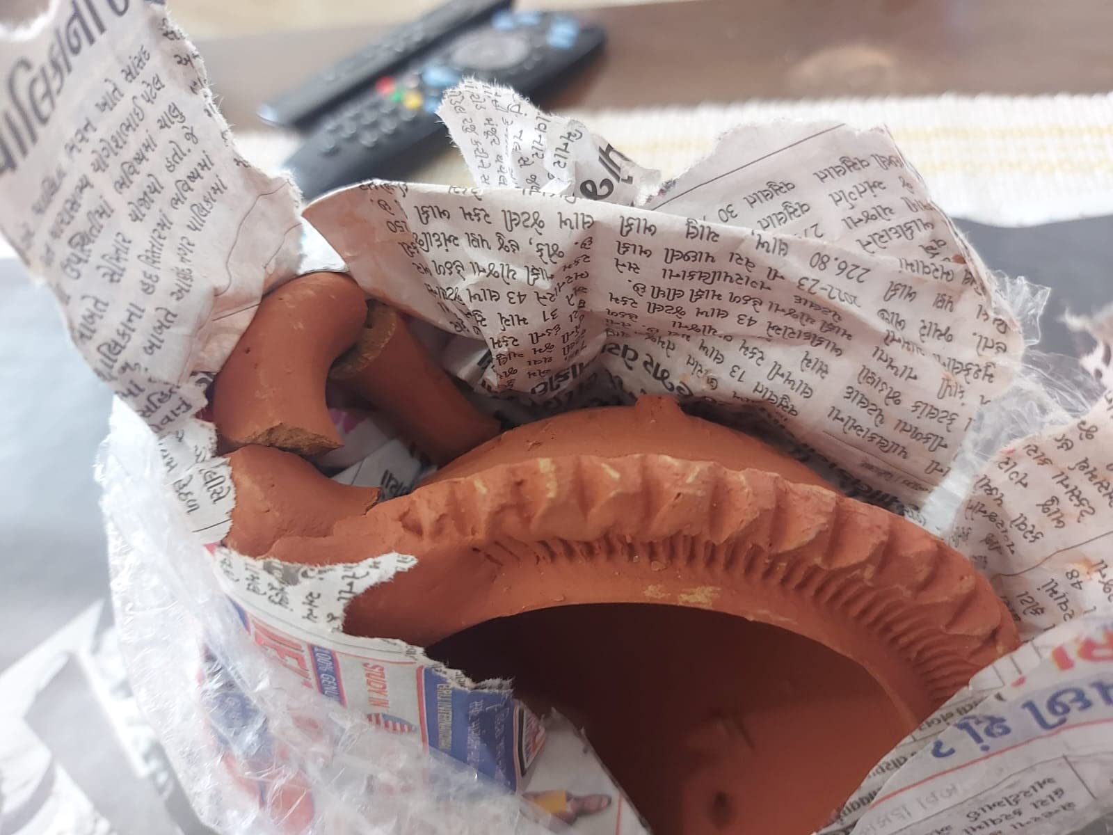 Essencio Shop Clay Dhoop Loban Dani Burner Holder with Stand for Pooja ...