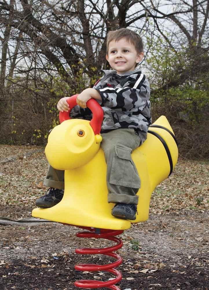 Amazon.com: SportsPlay Bumble Bee Spring Rider : Toys & Games