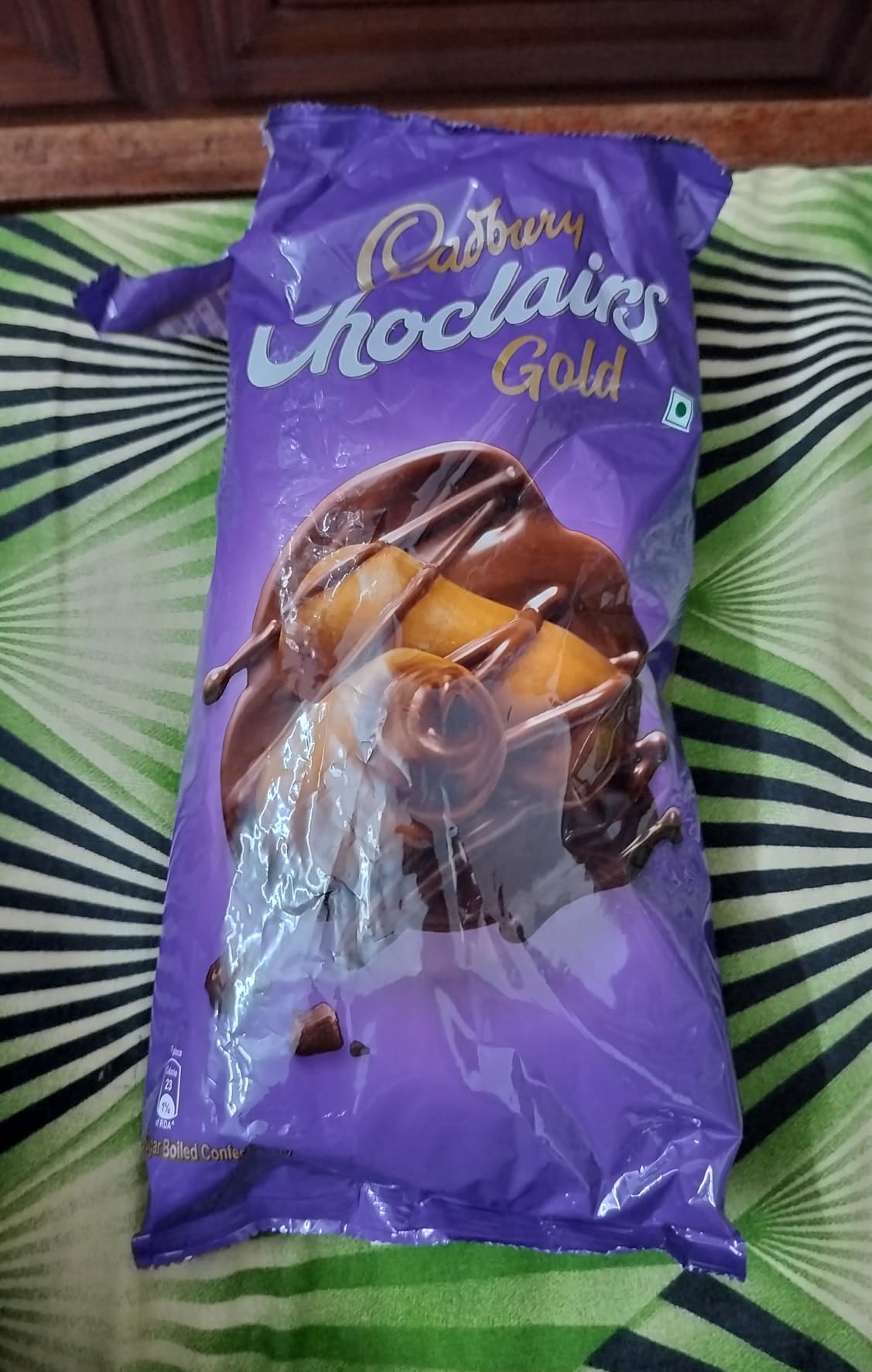 Cadbury Choclairs Gold Candy, 520 gram (100 Candies), chocolatecaramel ...