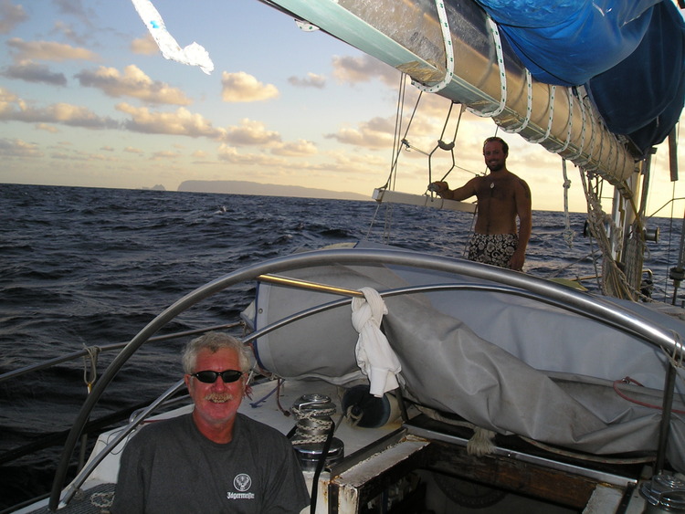 Amazon.com: Alan Phillips: books, biography, latest update