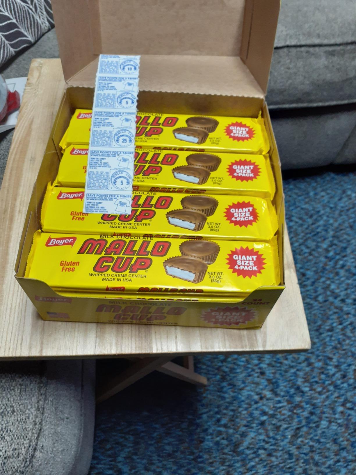 Amazon.com : Milk Chocolate Mallo Cups 4 pk - 24 count box : Grocery ...