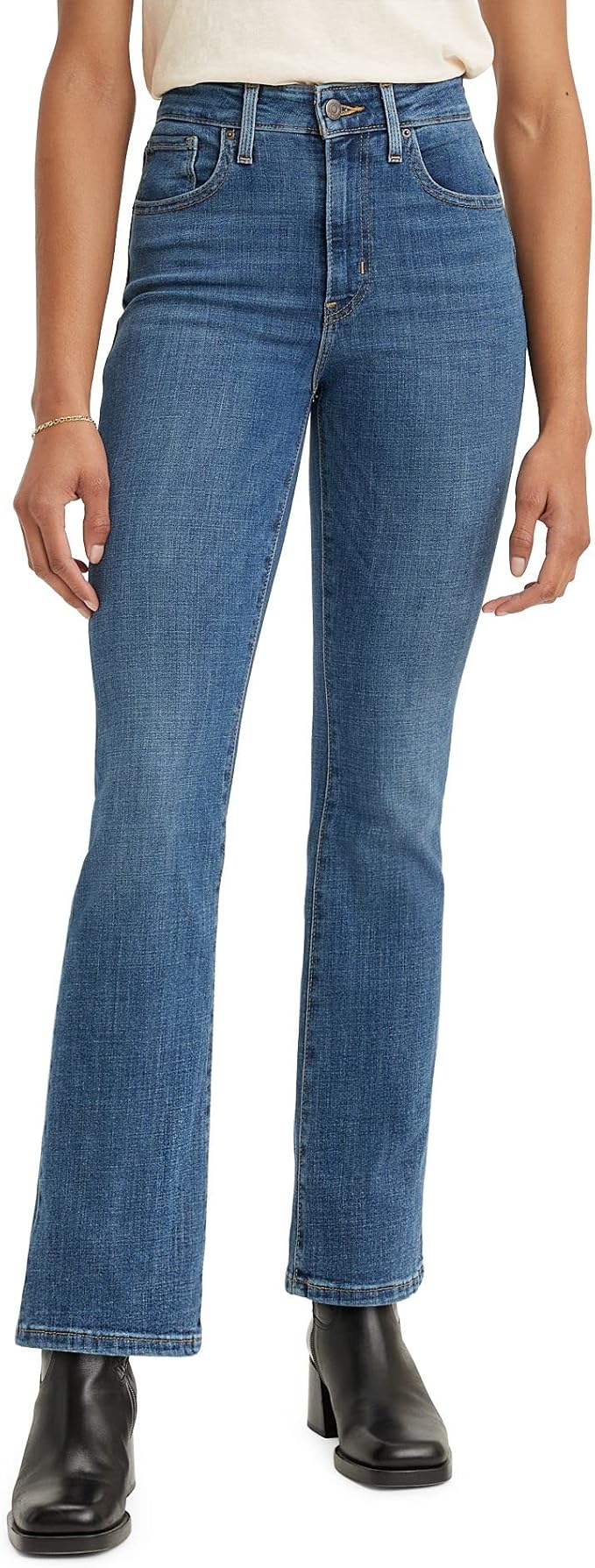 Levi's Women's 725 High Rise Bootcut Jeans (Also Available in Plus) at ...