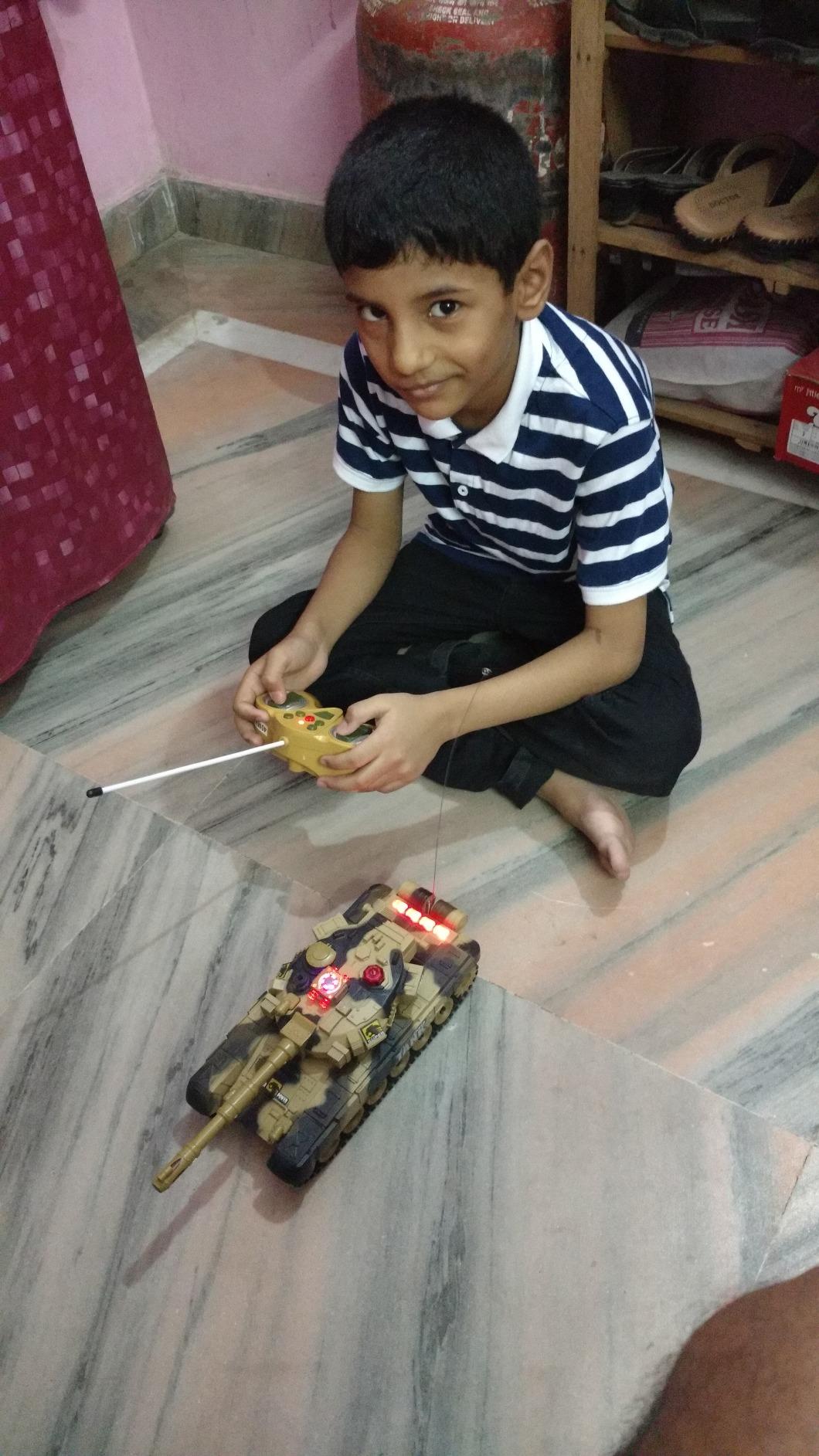 Toykart Remote Control War Tank, Full Function, Rechargeable, Big Size ...