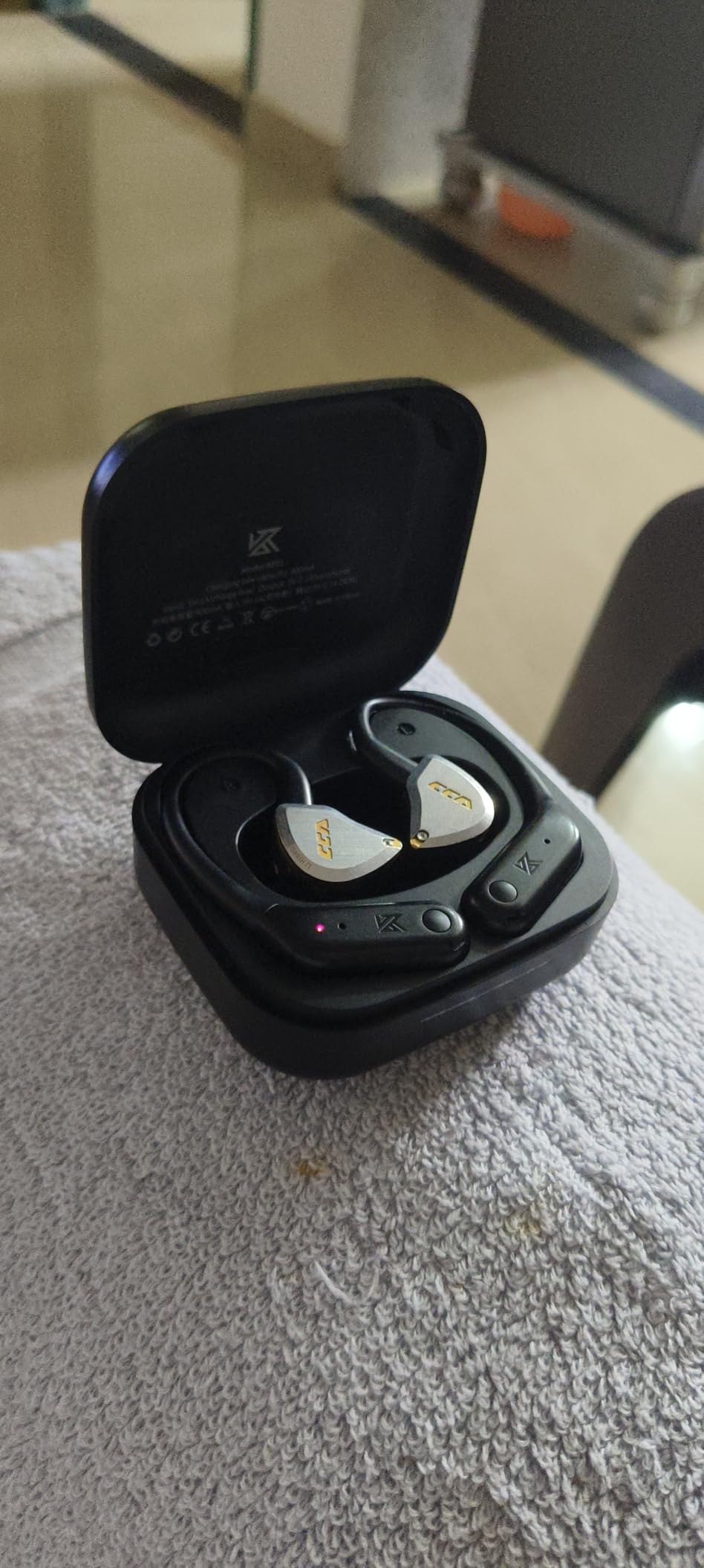 KZ AE01 True Wireless Adapter for in Ear Monitors (IEM), 5.4 Bluetooth ...