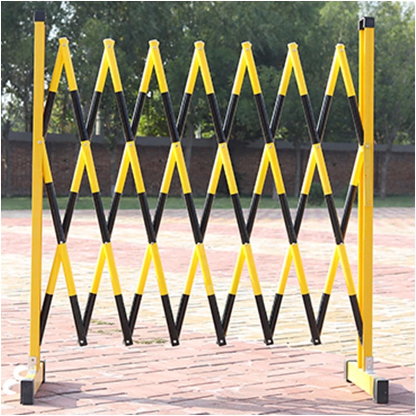 Amazon.com: JDXQBLD Expandable Mobile Barricade, Barrier Door with 2 ...