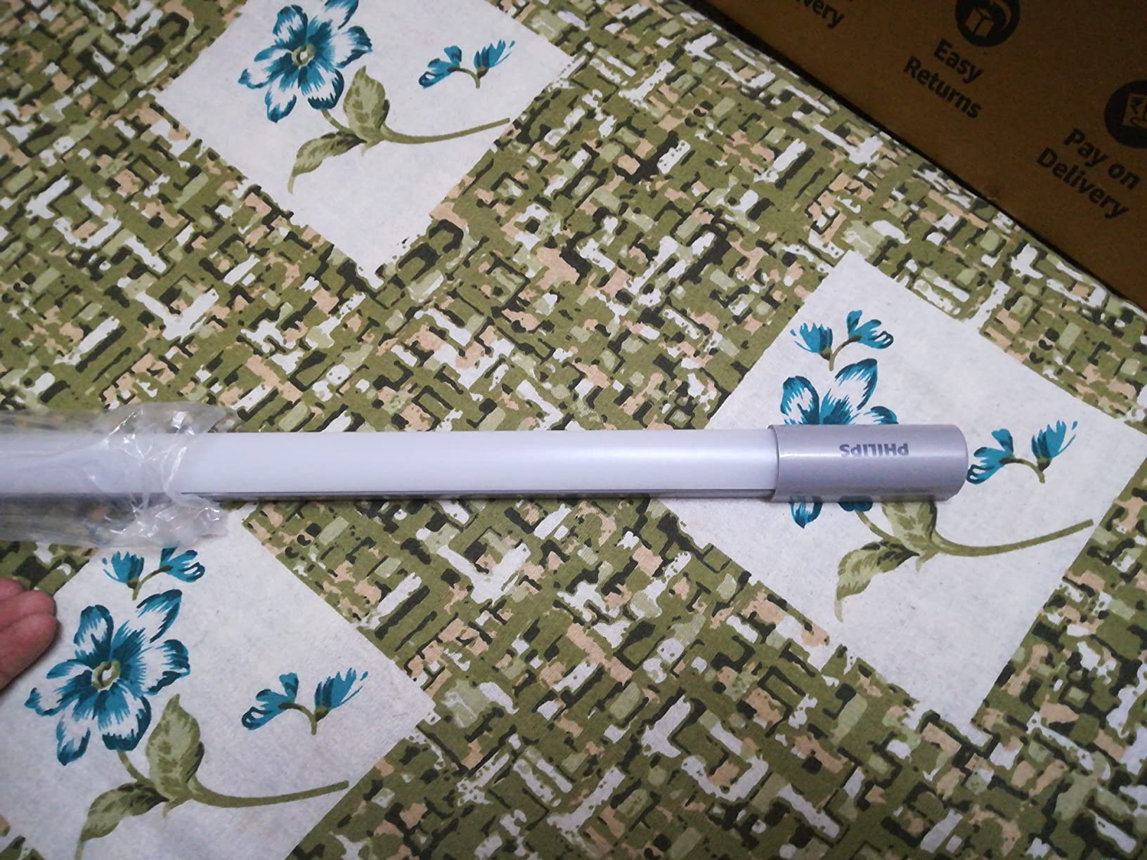 PHILIPS 22W LED White Tubelight, Pack of 2, (919515813541_2) : Amazon ...