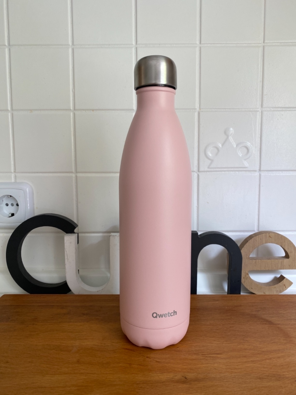 Qwetch - Bouteille Isotherme Pastel Rose 750ml - Gourde Nomade Inox - 24h Froid et 12h Chaud ...