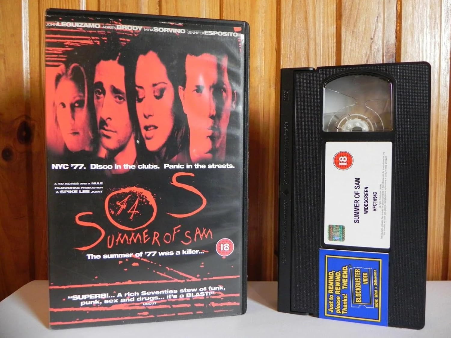 Amazon.com: Summer of Sam [VHS] : John Leguizamo, Adrien Brody, Mira ...