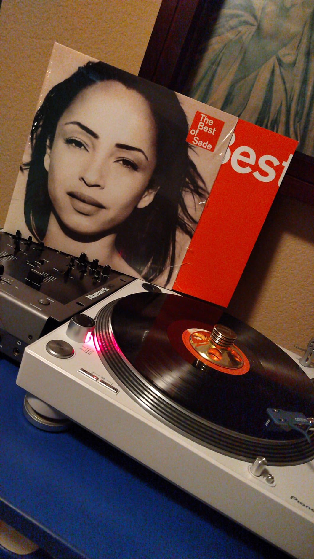 Best of Sade [Importado] : Sade: Amazon.com.mx: Libros