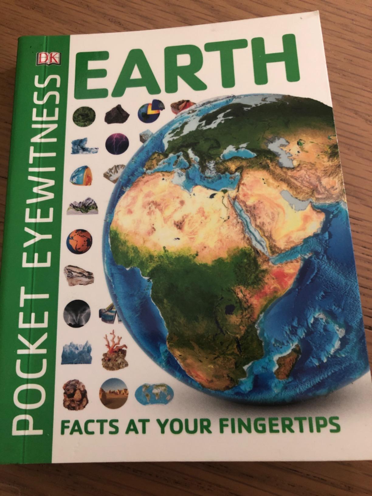Pocket Eyewitness Earth: Facts at Your Fingertips: Amazon.co.uk: DK ...