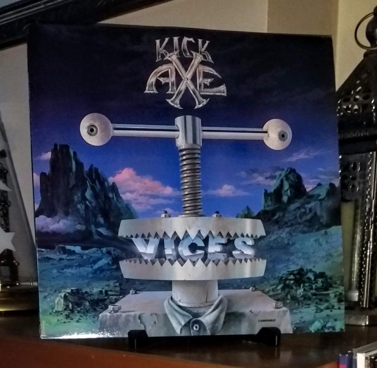 Vices [CASSETTE]: Amazon.co.uk: CDs & Vinyl