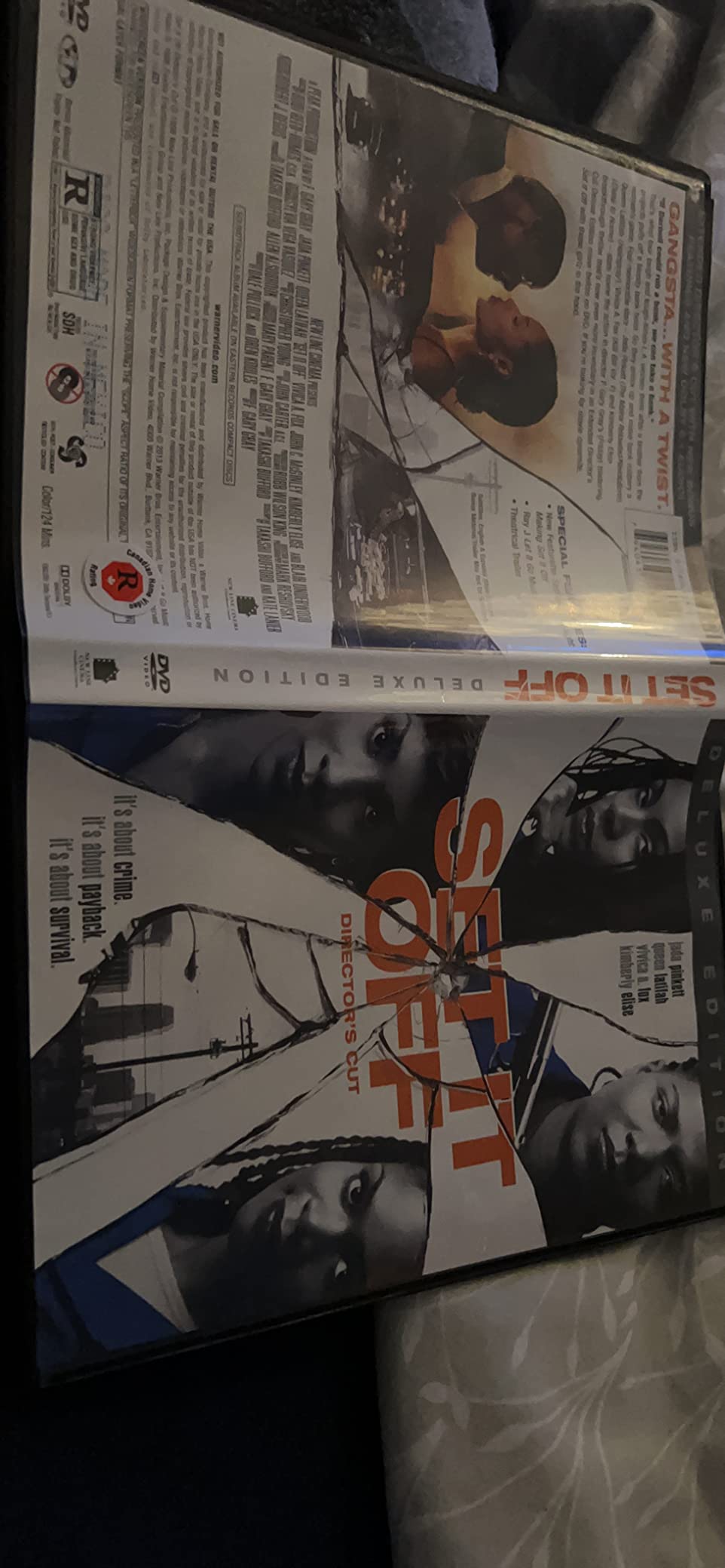 Set It Off [VHS] : Jada Pinkett Smith, Vivica A. Fox, Kimberly Elise ...