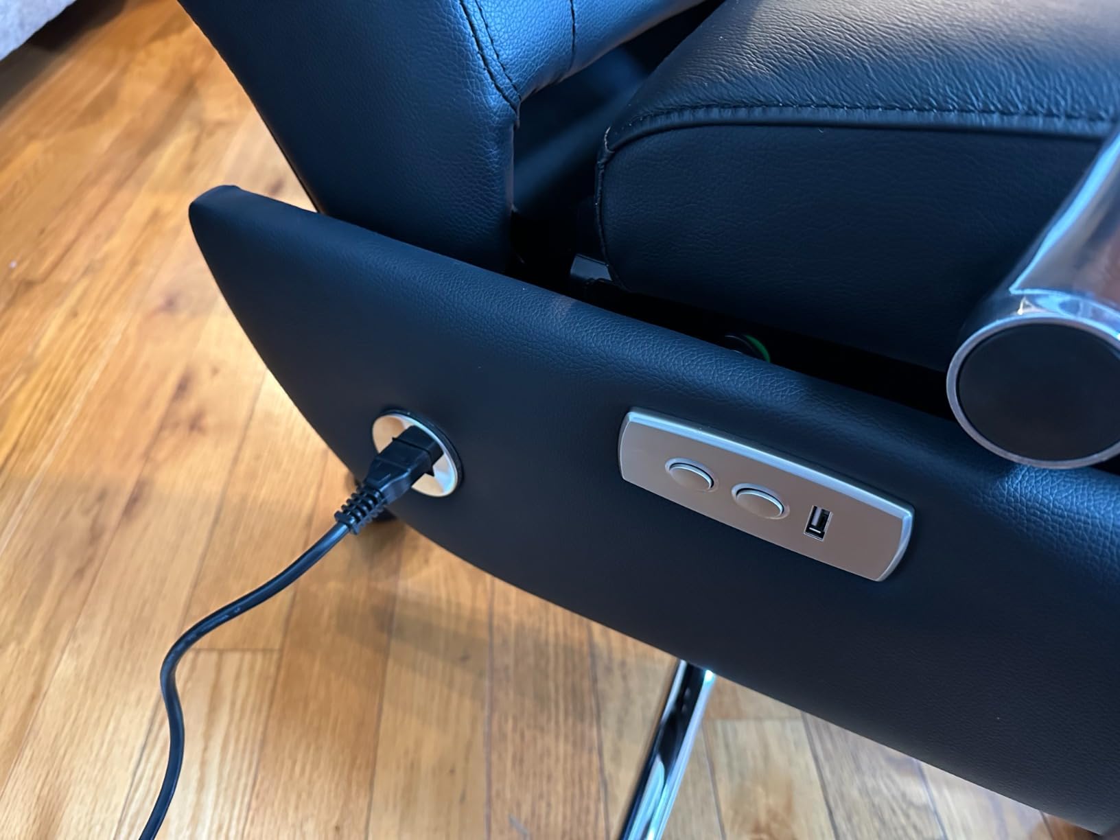 $16/mo - Finance LEAGOO Automatic Executive Office Chair High-Back ...