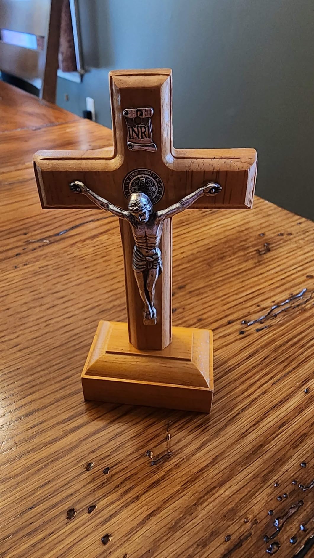 Amazon.com: FXFSTEEL Small Standing Cross Catholic 4.7inch - Elegant ...