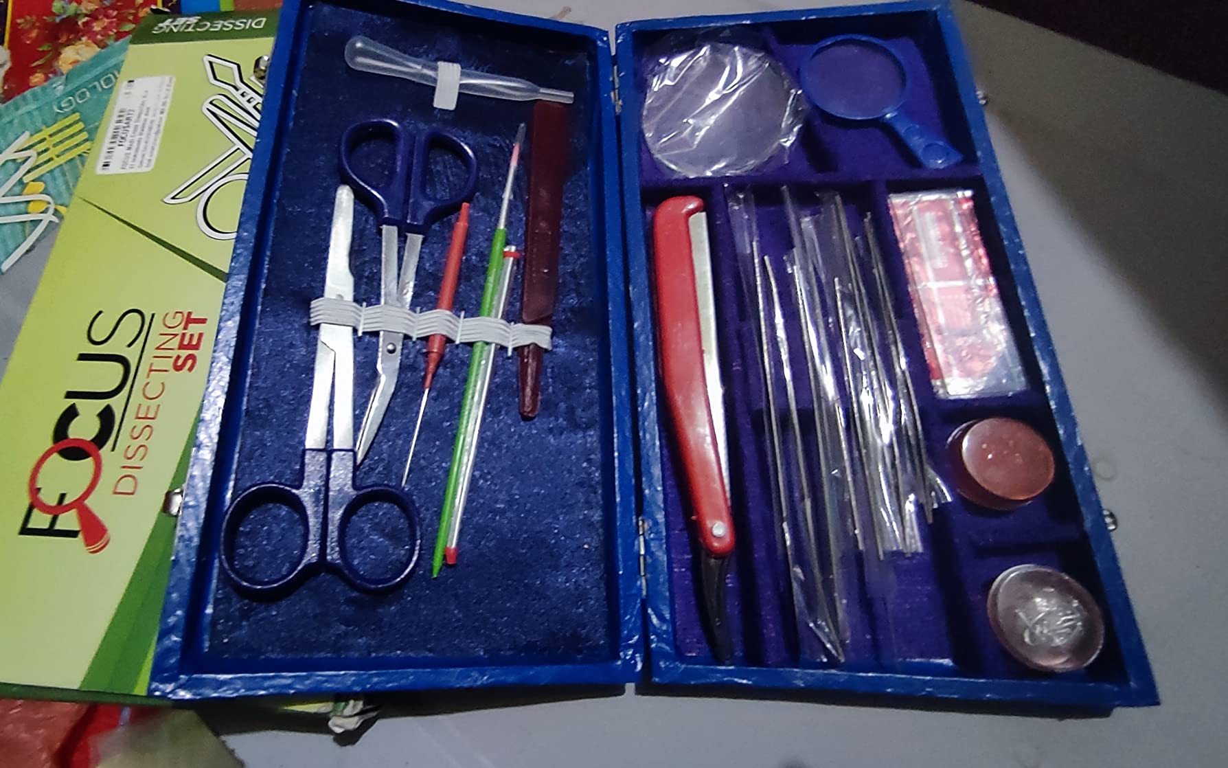 Medi Cross Dissection Box 21 Stainless steel Instruments : Amazon.in ...