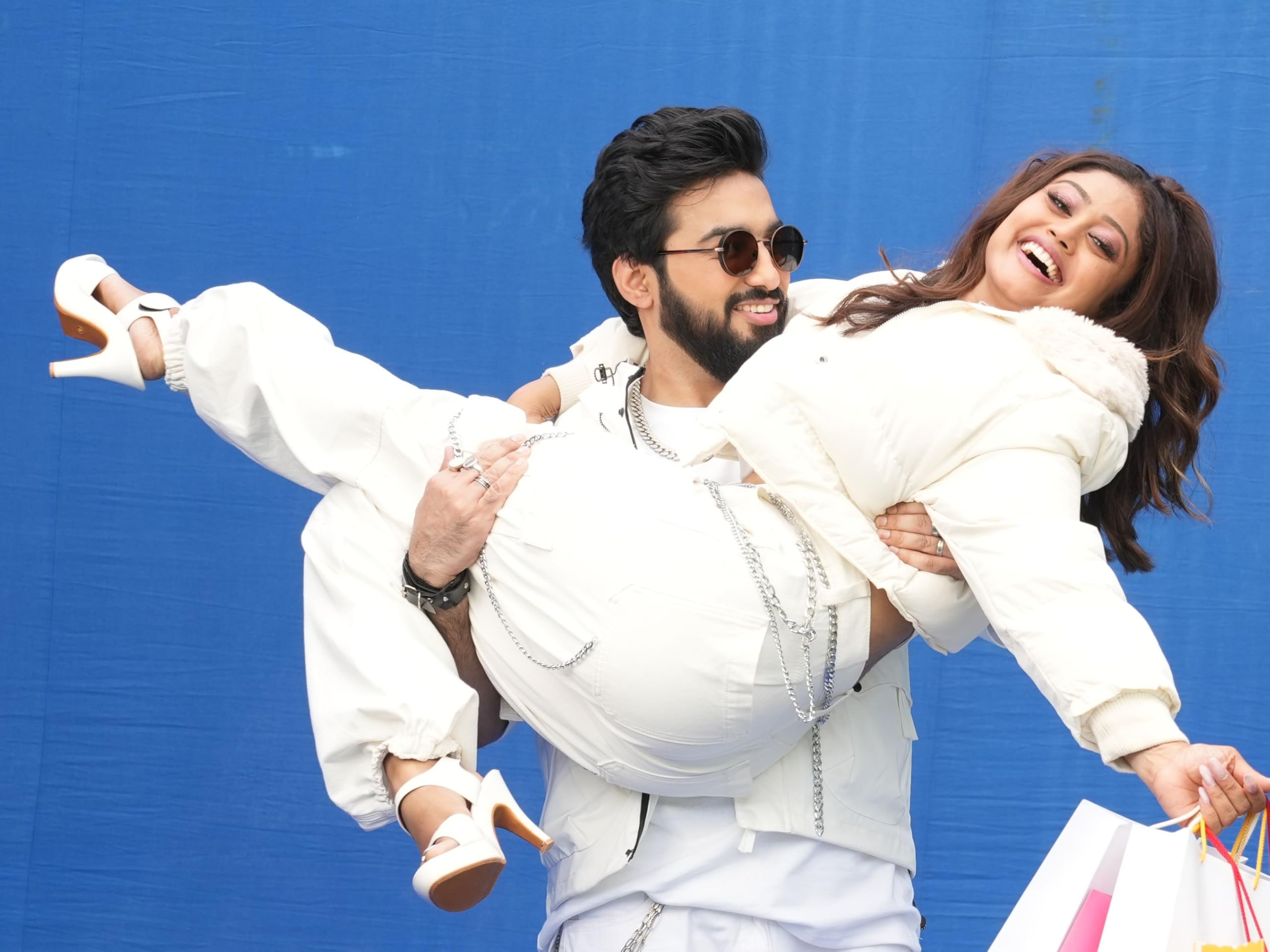 Chinta Kis Baat Ki (From "Chinta Kis Baat Ki") song by Sachet Tandon ...