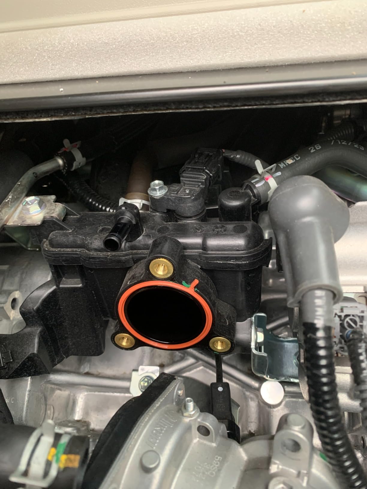 Amazon | JINGLING スズキ エブリイ DA17V DA17W 5型 3穴タイプ スロットルスペーサー R06Aエンジン スロットルボディースペーサー アルミ製 1個 銀色 ...