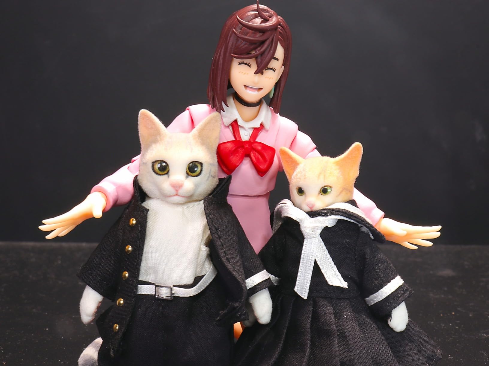 Amazon | DIGKawaiiACTION 『なめ猫』 又吉 & トラ子 セット 全高約70mm/60mm ノンスケール PVC製 塗装 ...