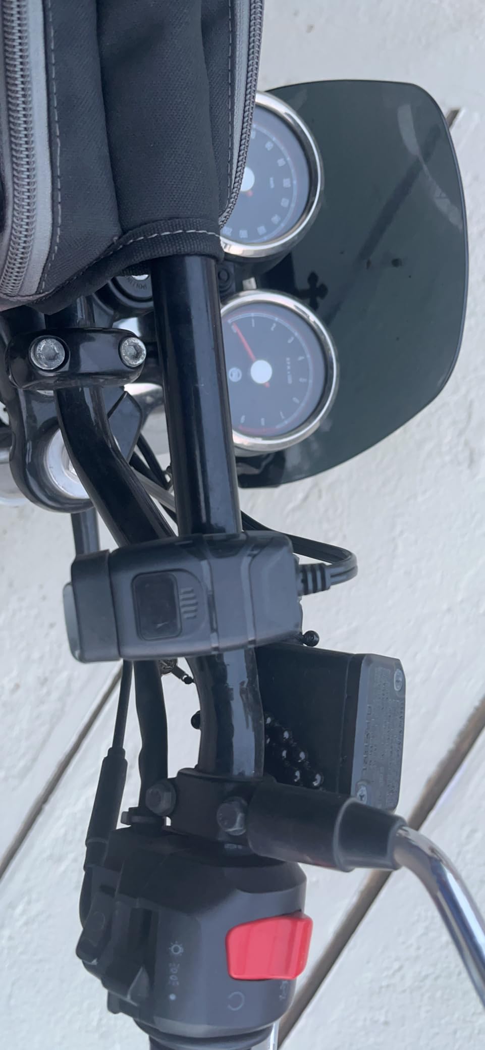 SPARKEL Waterproof Handlebar with QC3.0 Fast Motorbike USB Charger for ...