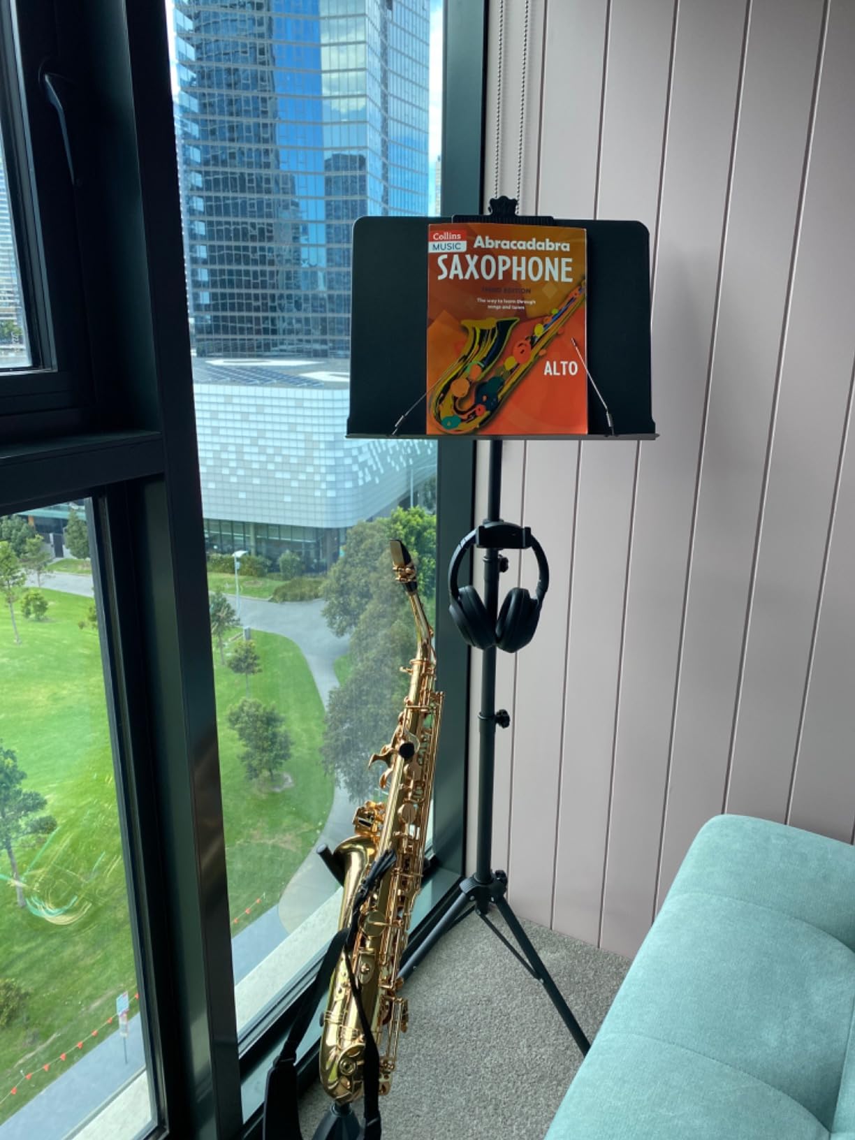 GLEAM Sheet Music Stand - 5 in1 Desktop Book Stand Metal with Carrying ...