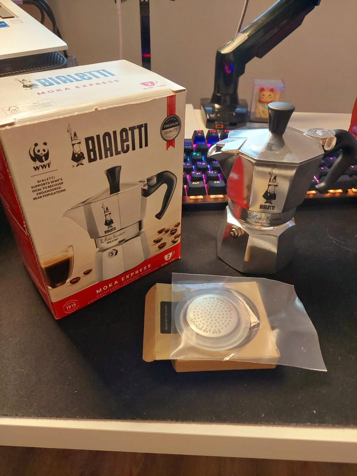 Bialetti Caffettiera Moka Express 18 Tazze, Manico anti scottatura, Non ...