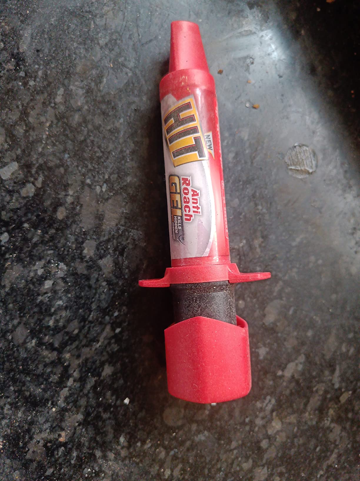 HIT Anti Roach Gel - Cockroach Killer & Godrej HIT Mosquito and Fly ...