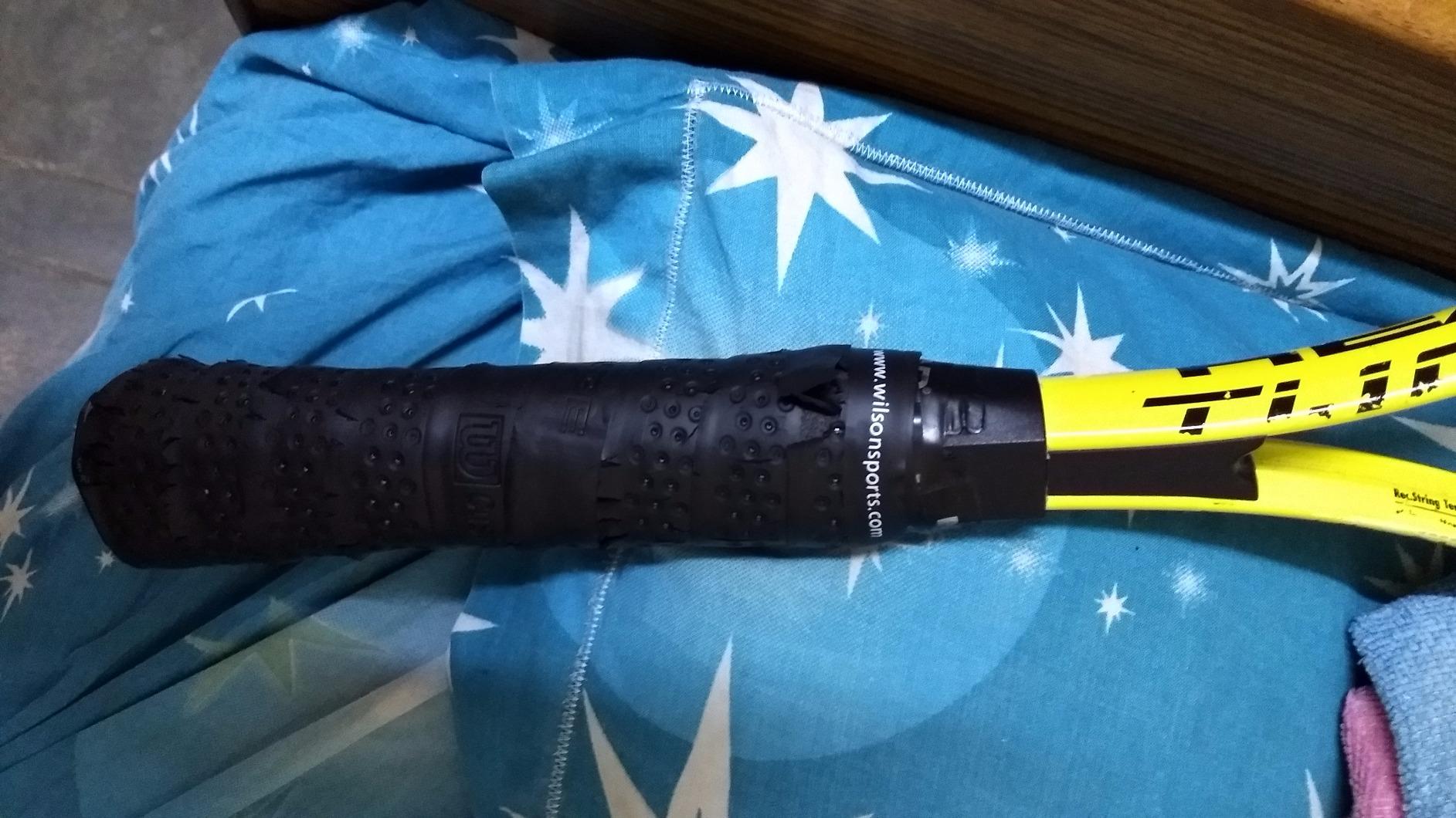 Wilson Classic Sponge Tennis Racquet Grip (Black) : Amazon.in: Sports ...