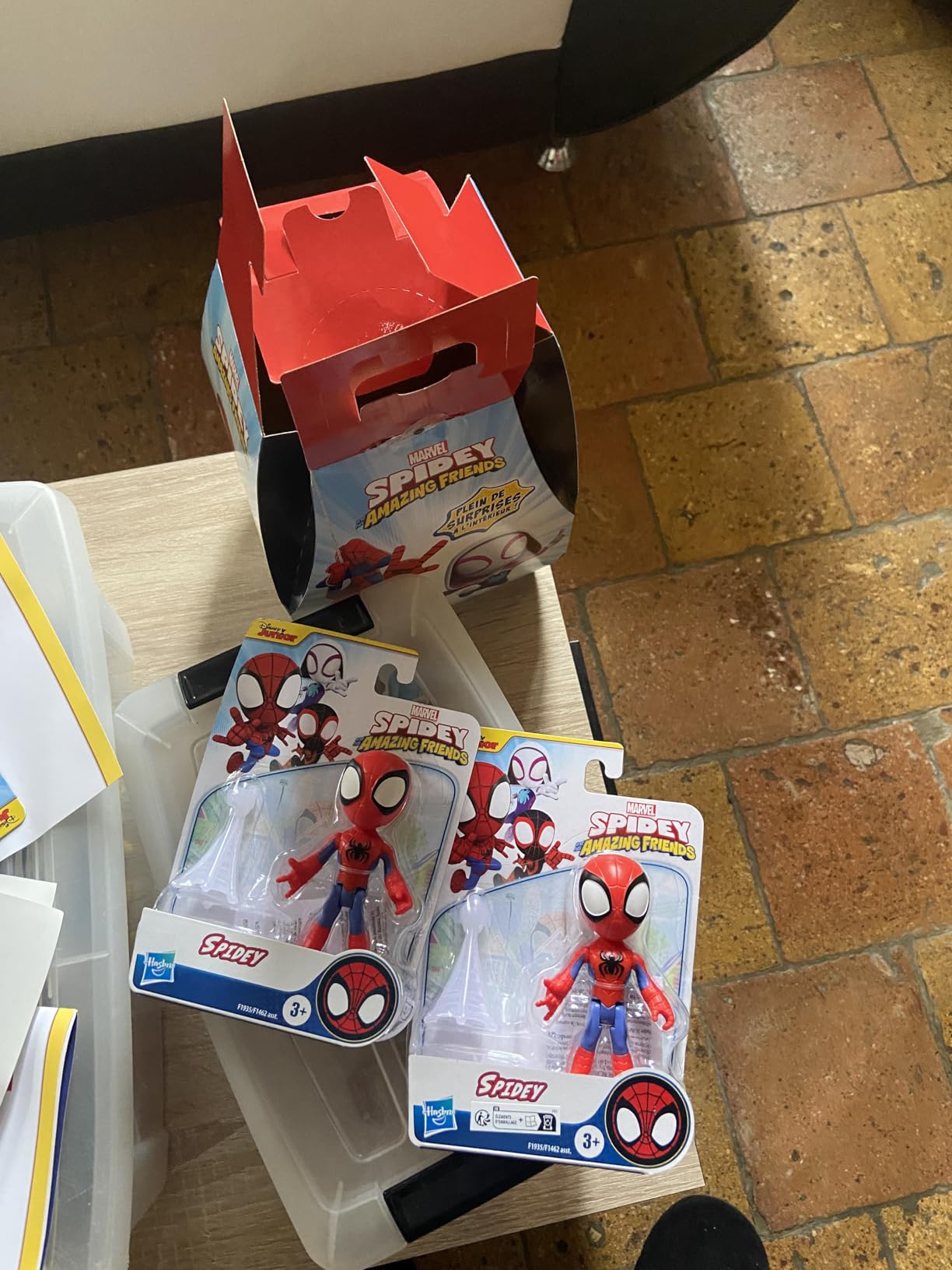 Boite Surprise Spidey : Amazon.fr: Jeux et Jouets