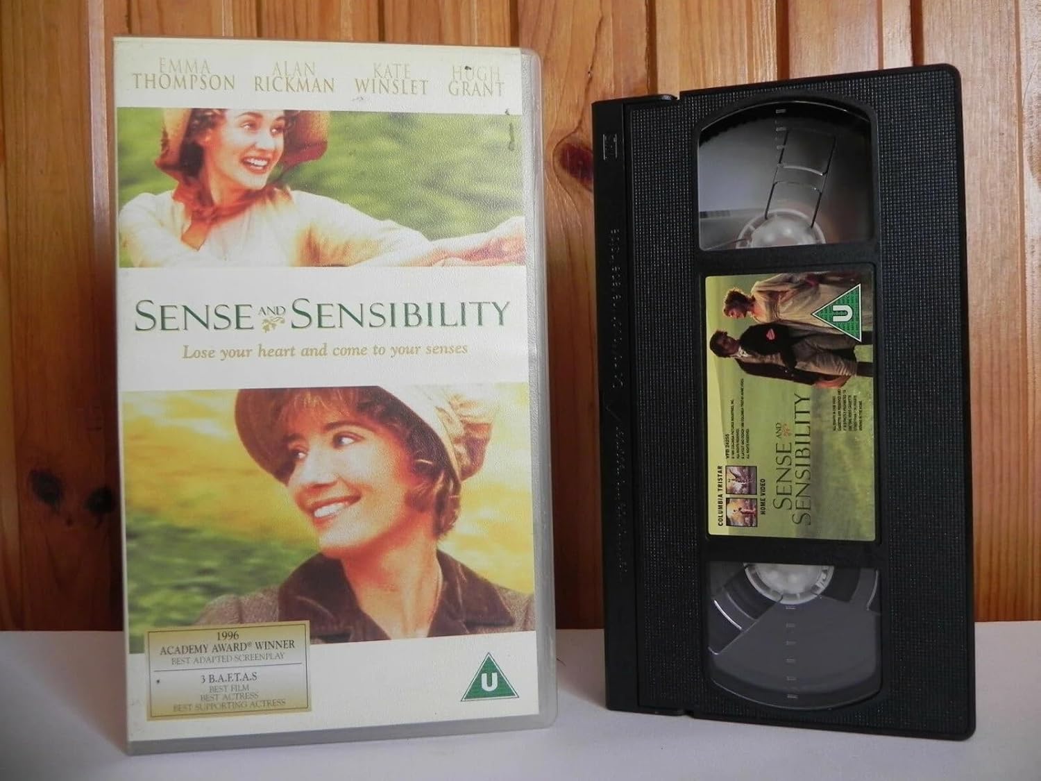 Sense And Sensibility [VHS] : Emma Thompson, Kate Winslet, Alan Rickman ...